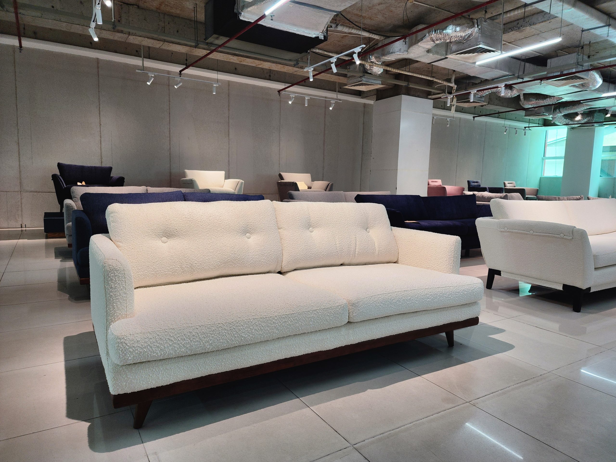 HPT Plaza - HPT PLAZA SOFA & FURNITURE