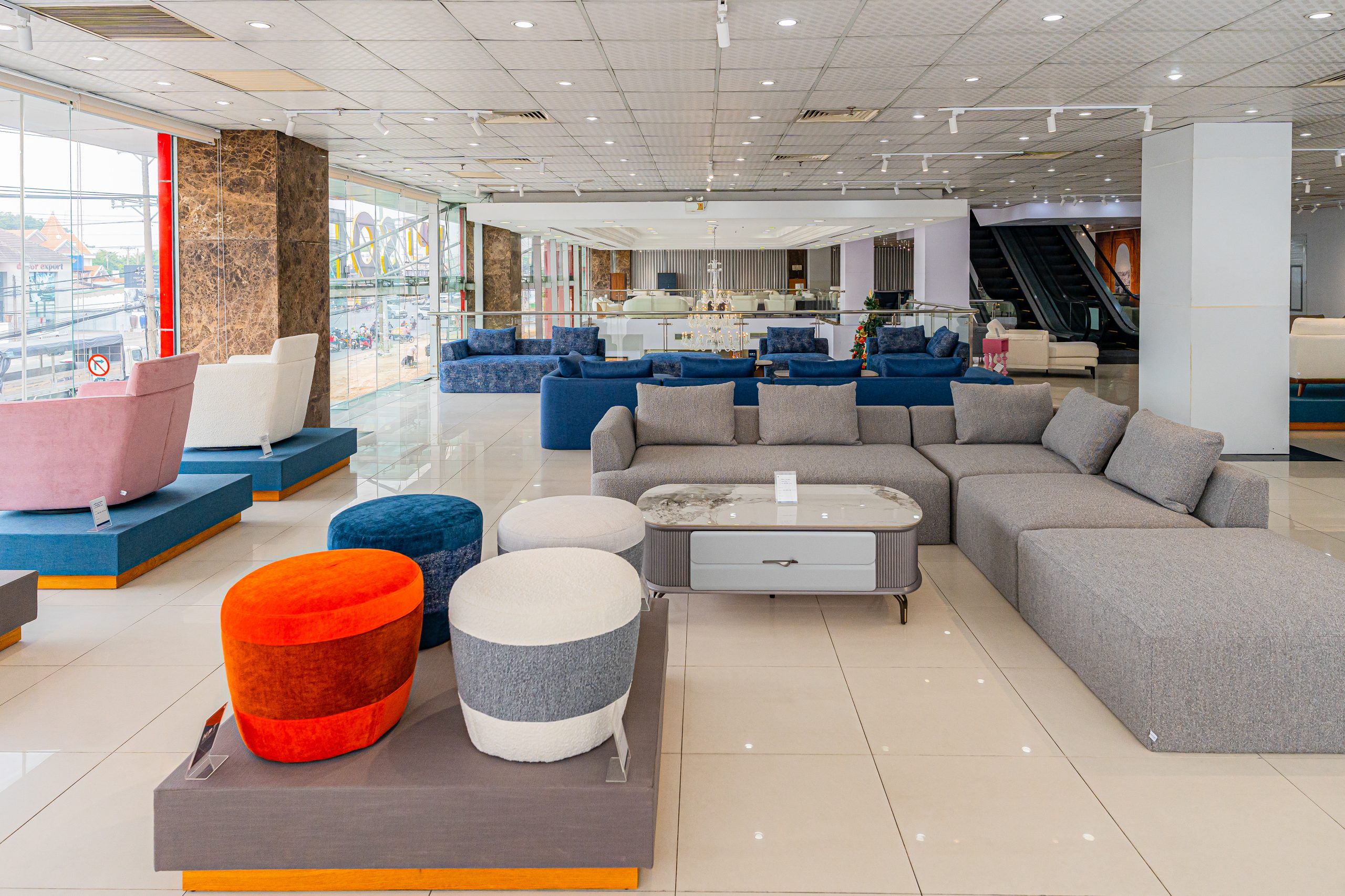 HPT Plaza - HPT PLAZA SOFA & FURNITURE